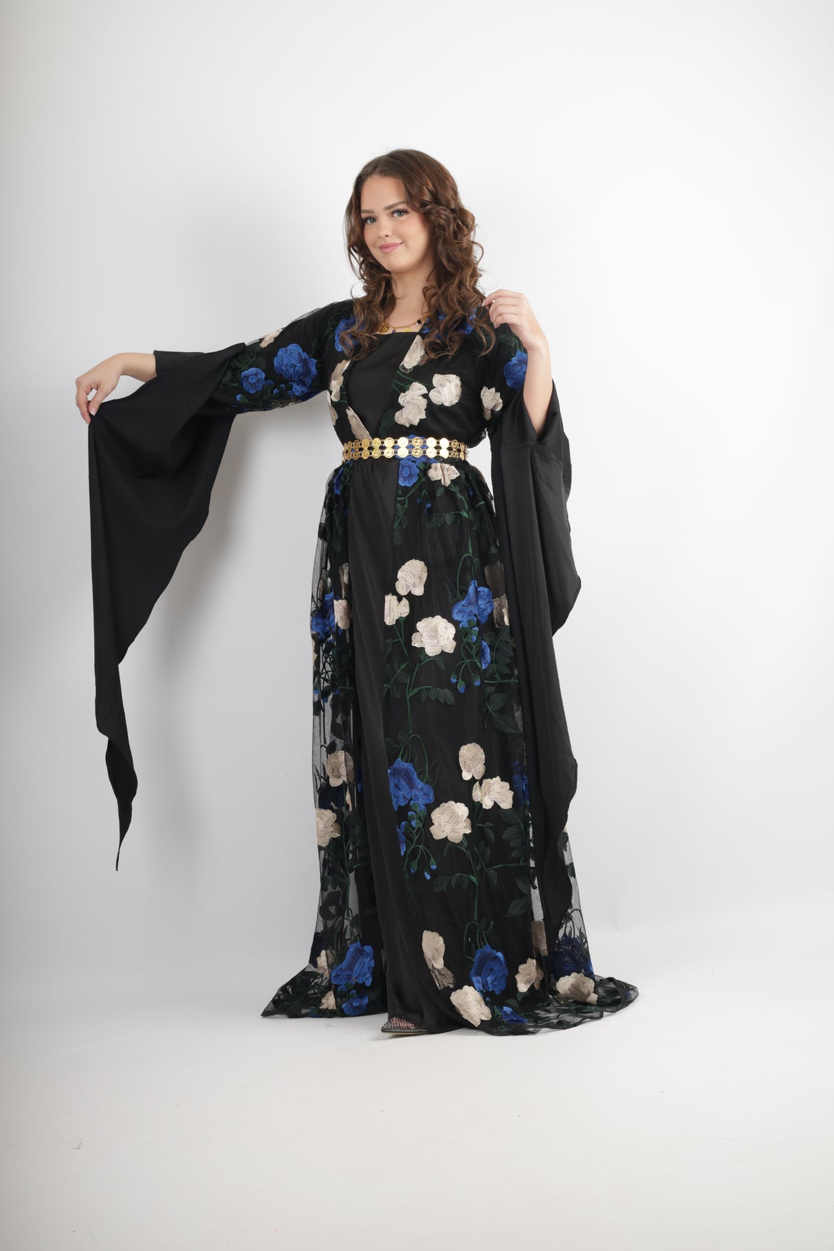 Gula Shin – Kurdish Clothes by Kewsan